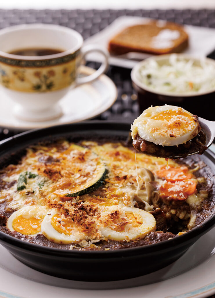 【Cafe Douce】温かな雰囲気のカフェで焼きカレーとコーヒーを - ミスモ箱根net